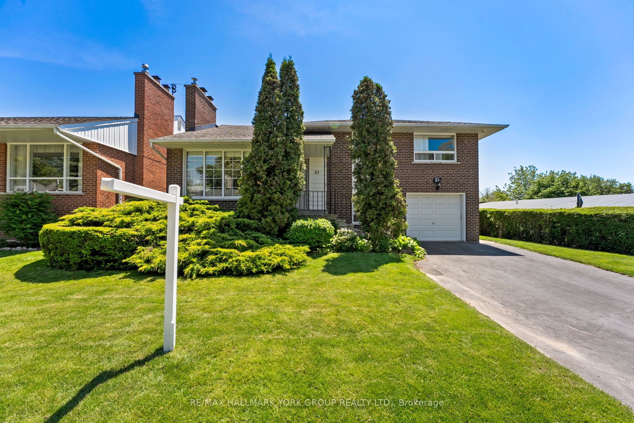 51 Sloley Rd, Scarborough, Ontario M1M1C7 Sold History | HouseSigma