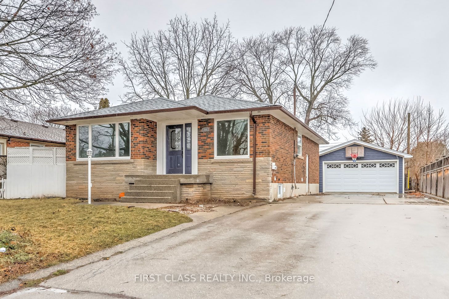 701 Ashley Ave, Burlington, Ontario L7R2Z2 Sold History | HouseSigma