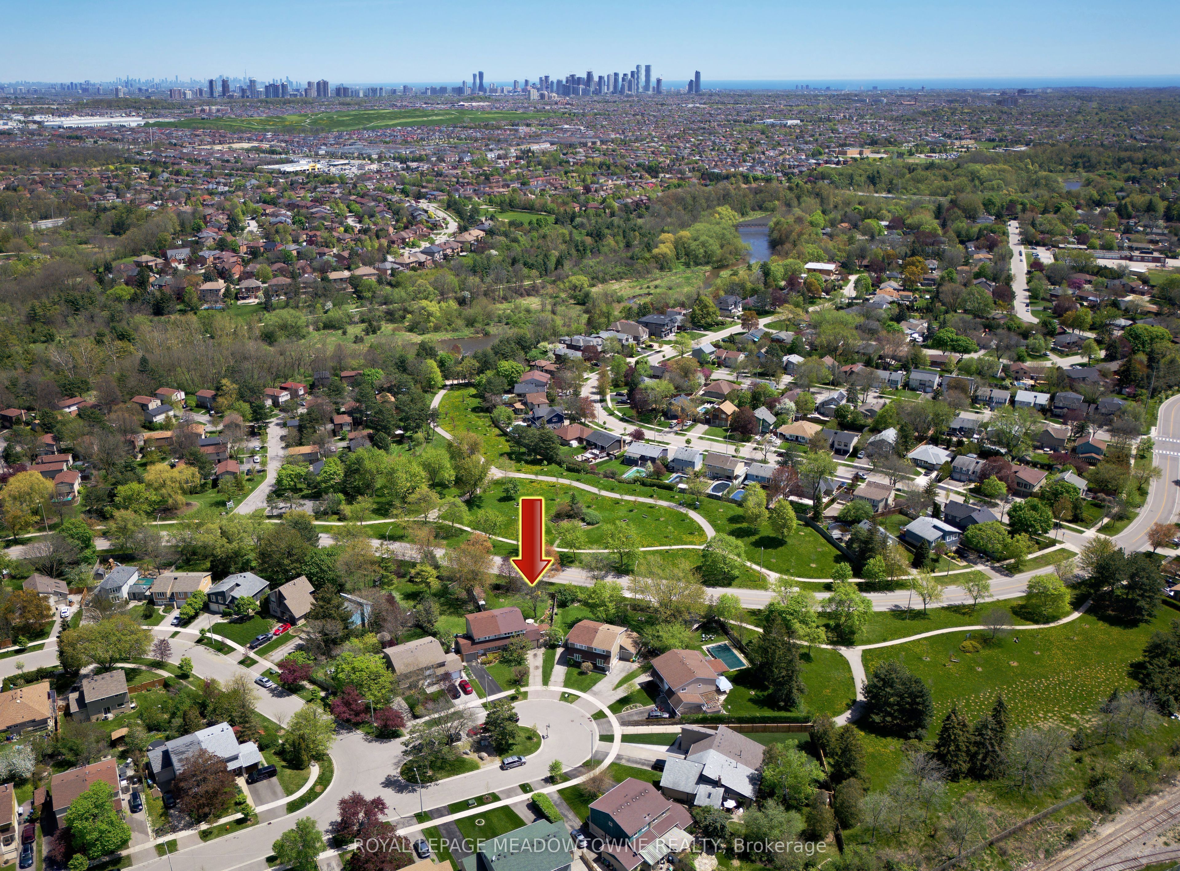 84 Bow River Cres, Mississauga, Ontario L5N1J2 Sold History | HouseSigma