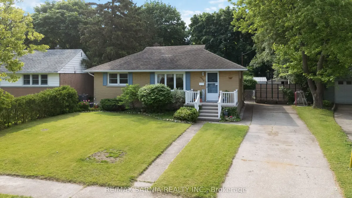 Sarnia, ON Homes for Sale | HouseSigma