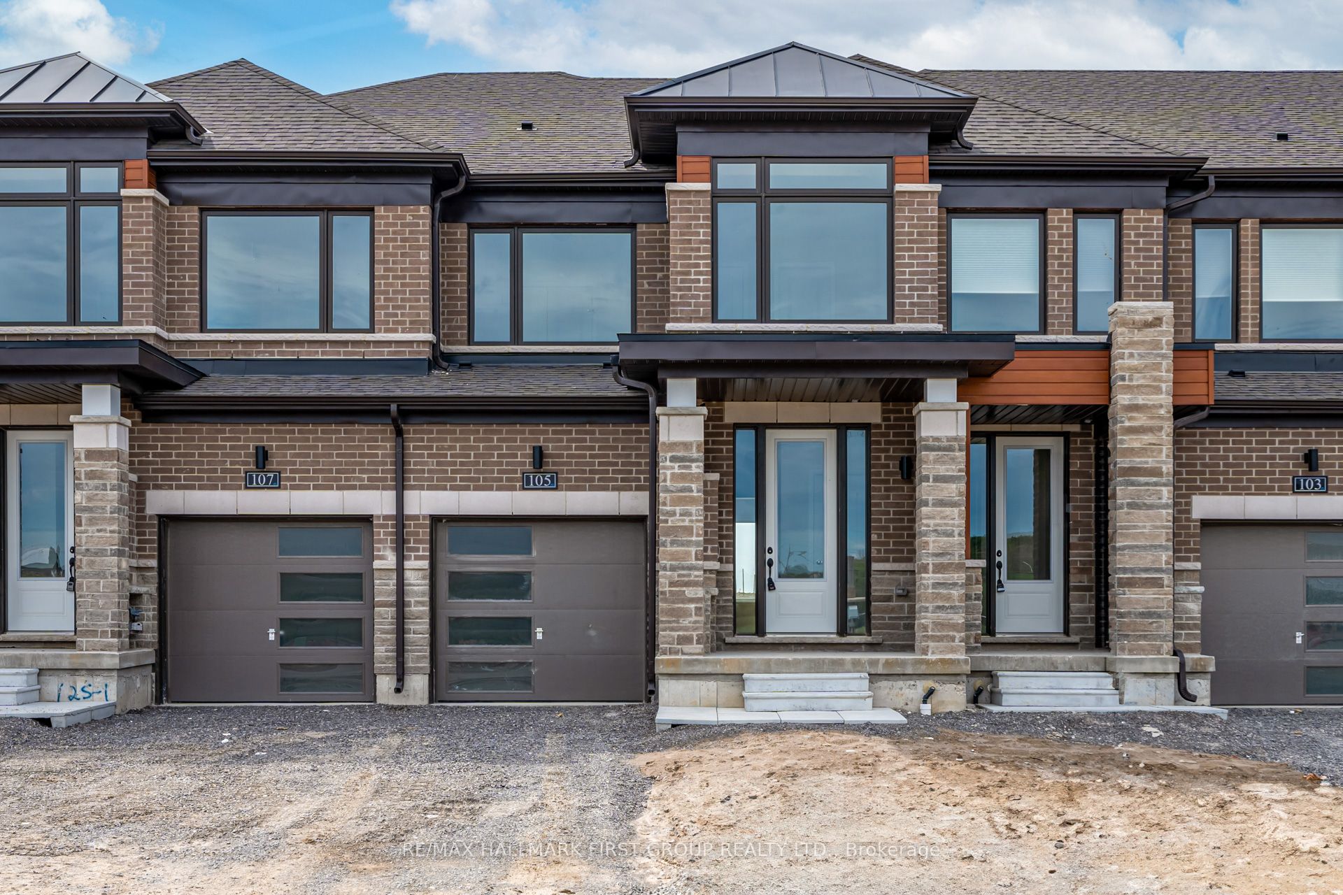 105 Pike St, Peterborough, Ontario K9K0J5 Listing History | HouseSigma